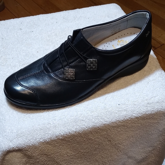 FIDELIO | Shoes | New Fidelio Helga H Comfort Shoes Womens 2 Wide ...